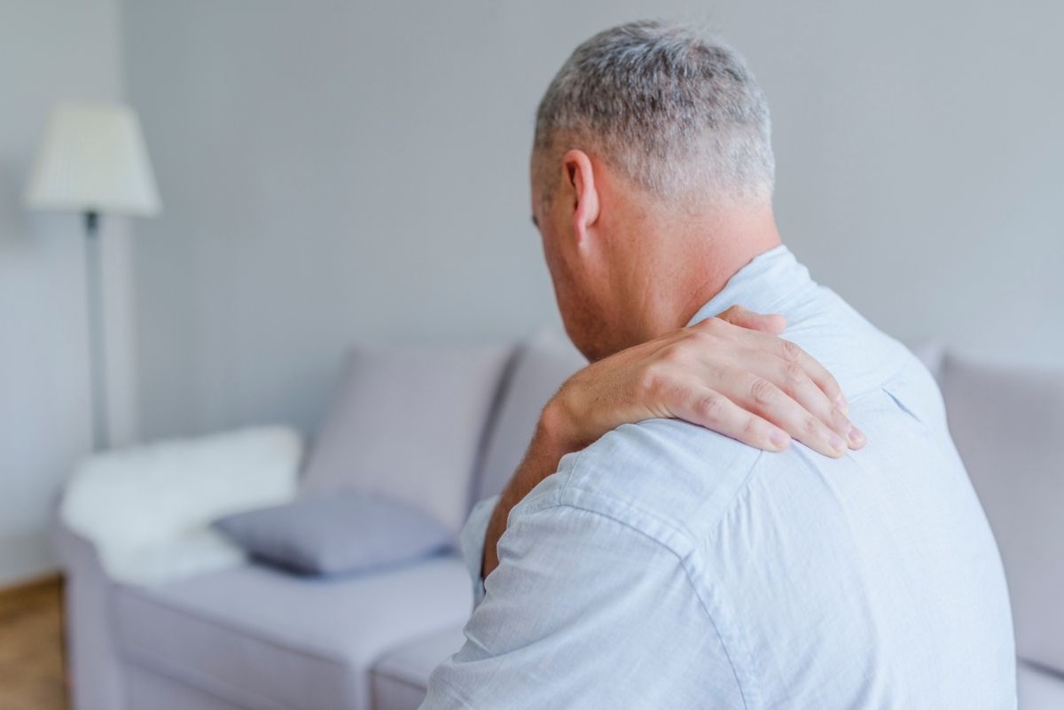 Managing Upper Back Pain After a Car Accident